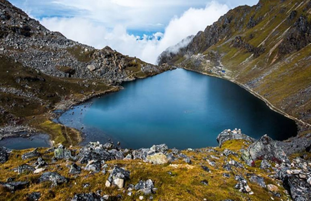 Best Langtang Gosaikunda Trek, Cross Laurebina Pass & Explore Helambu